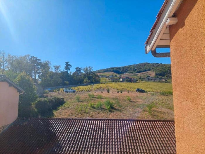 Quincié-en-Beaujolais : Appartement 3 pièces à louer