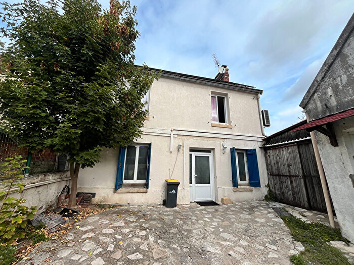 Maison 5 pièces à vendre à Ercuis