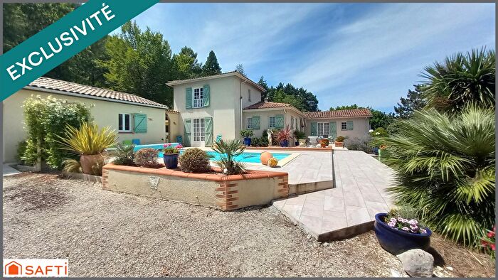 Maison à vendre - Feugarolles - 6 pièces - 3 chambres