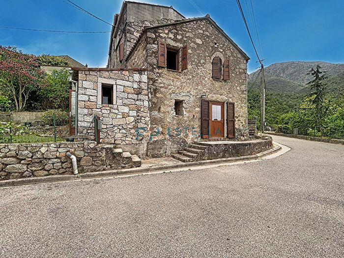 Tavera : Maison 2 pièces à louer