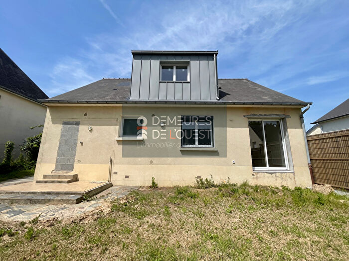 La Mézière : Maison 5 pièces à vendre