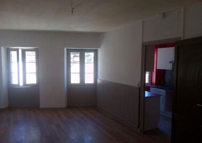 La Réole : Appartement 2 pièces à louer