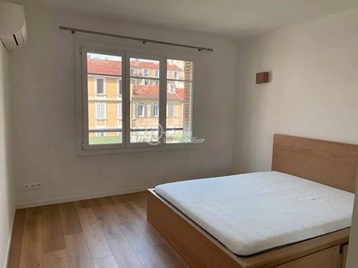 Appartement à louer - Le Camas, Marseille ème arrondissement - 1 pièce - 1 chambre
