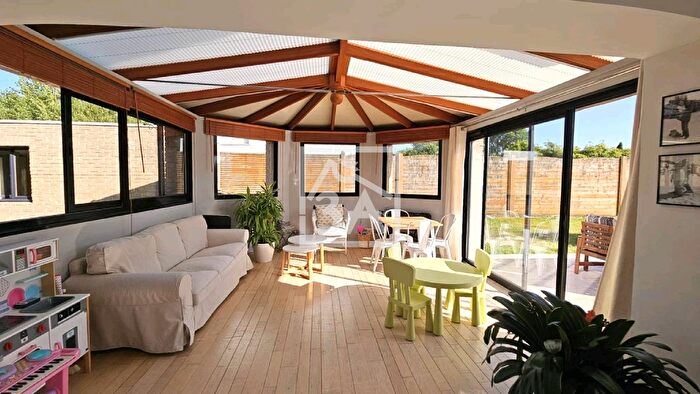 Maison à vendre - Fréthun - 5 pièces - 4 chambres