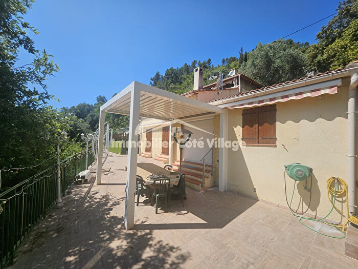 Maison à vendre - Coaraze - 5 pièces - 3 chambres