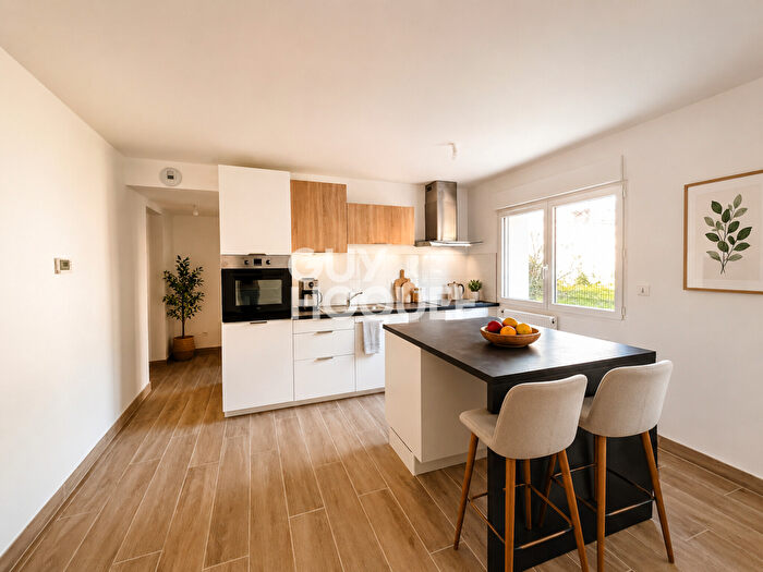Voiron, Centre-ville, Gare : Appartement 2 pièces à louer