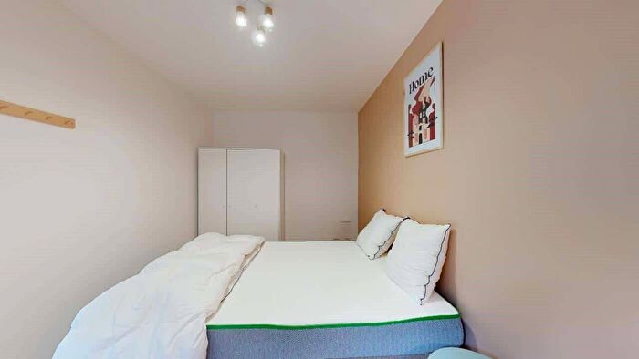 Appartement 1 pièce à Centre Ville-Jean Moulin-Beaumont, Montreuil, à louer