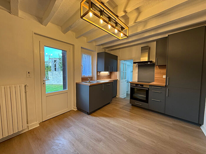 Maison à louer - Menetou-Salon - 5 pièces - 3 chambres