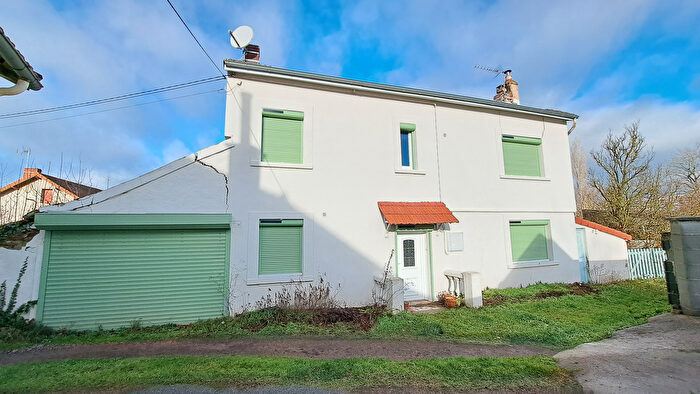 Maison à vendre - Saint-Éloy-les-Mines - 3 pièces - 2 chambres