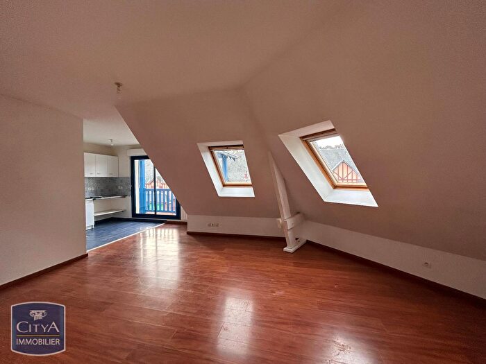 Appartement à louer - Saint-Arnoult - 2 pièces - 1 chambre