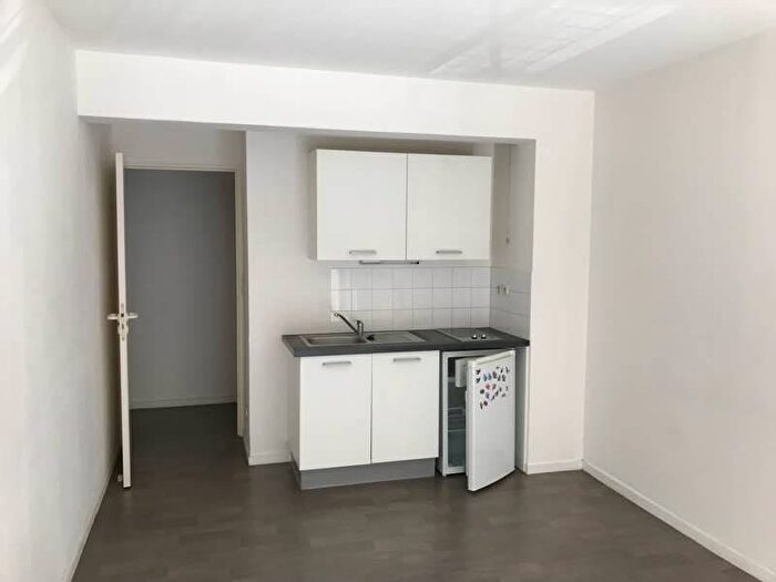 Appartement à louer - Henriville, Amiens - 1 pièce