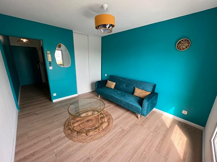 Appartement 1 pièce à louer à Pessac, Verthamon, Haut Biron