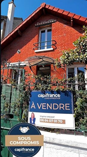 Maison à vendre - Noisy-le-Sec, Petit Noisy - 6 pièces - 4 chambres