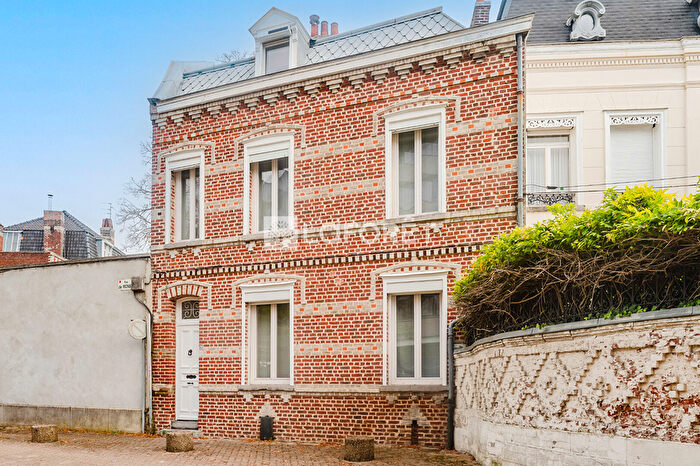 Maison à vendre - Douai, Centre-ville - 5 pièces - 3 chambres