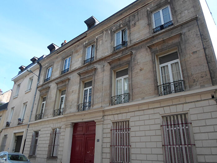 Appartement à louer - Rouen, Vieux Marché, Cathédrale - 1 pièce