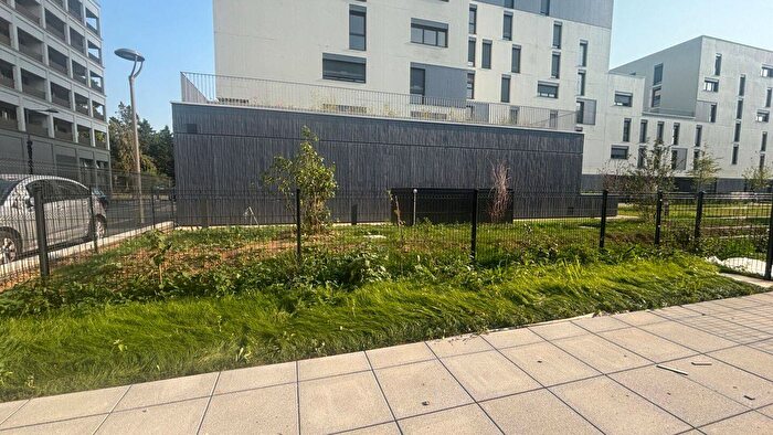 Appartement à louer - Évry-Courcouronnes - 3 pièces - 2 chambres