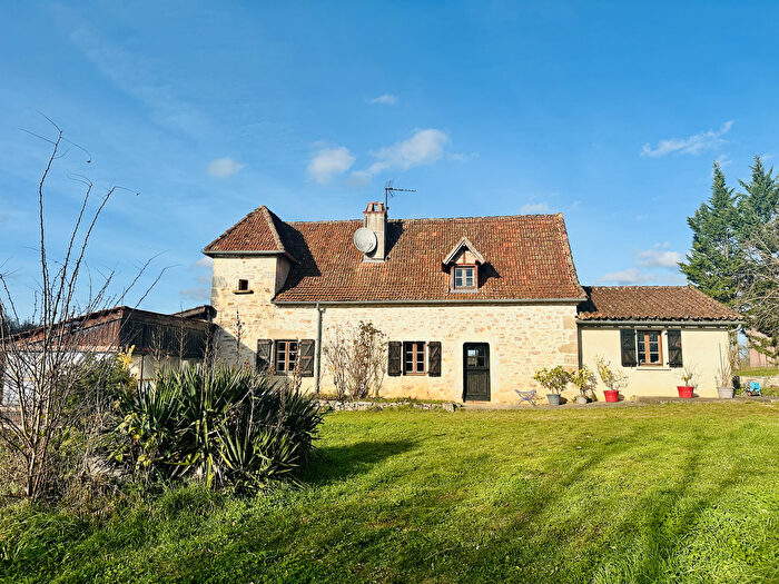 Maison à vendre - Reyrevignes - 7 pièces - 5 chambres