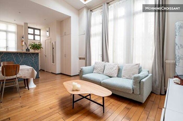 Maison à louer - Ternes-Maillot, Paris ème arrondissement - 1 pièce - 1 chambre