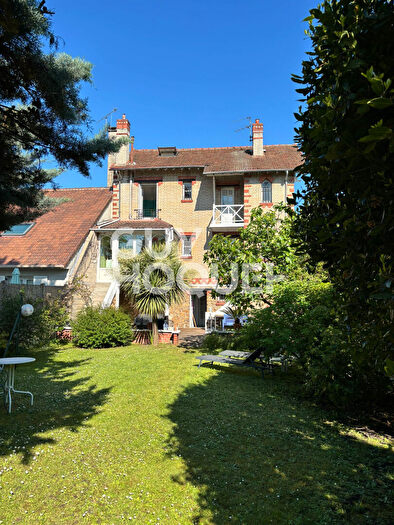 Livry-Gargan, LAbbaye : Maison 6 pièces à vendre