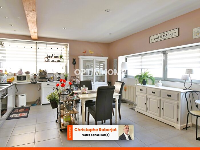 Maison à vendre - Chalon-sur-Saône, Centre-ville - 5 pièces - 3 chambres