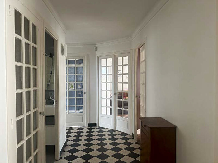 Appartement 4 pièces à Nantes, Hauts-Pavés, Saint-Pasquier, Saint-Félix, Université, à vendre