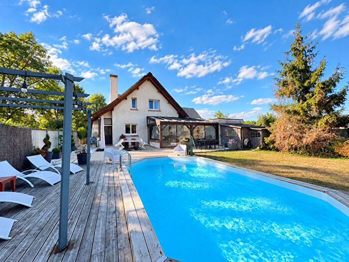 Sucy-en-Brie, Bruyères - Maison 5 pièces à vendre