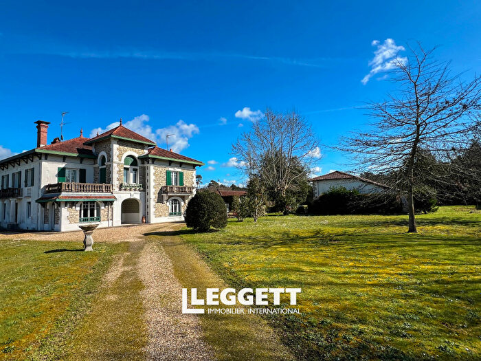 Maison à vendre - Bénesse-Maremne - 12 pièces - 6 chambres