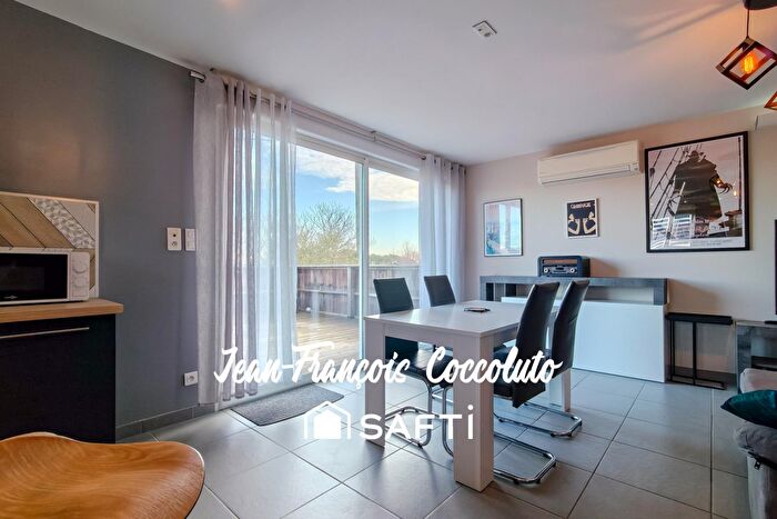 Maison à vendre - Bon-Encontre - 3 pièces - 3 chambres