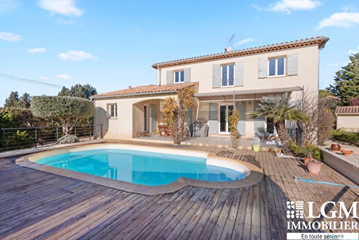 Maison à vendre - Lambesc - 5 pièces - 4 chambres