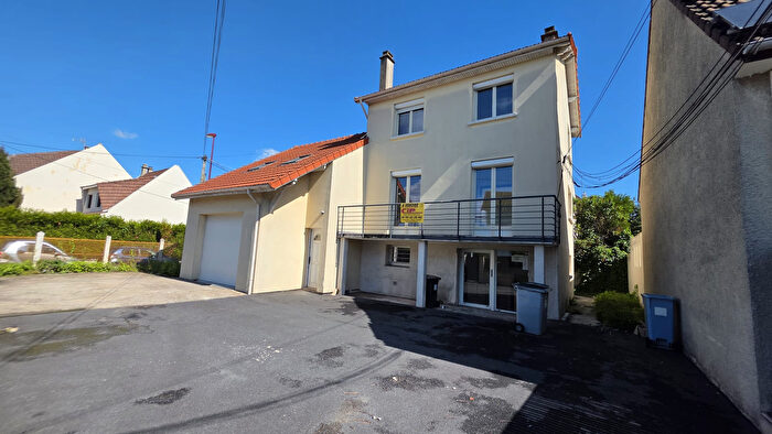 Maison 11 pièces à Bondy, Le Saule Blanc, à vendre