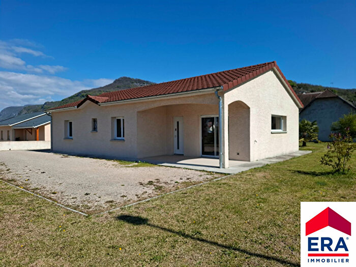 Maison à louer - Brégnier-Cordon - 4 pièces - 3 chambres