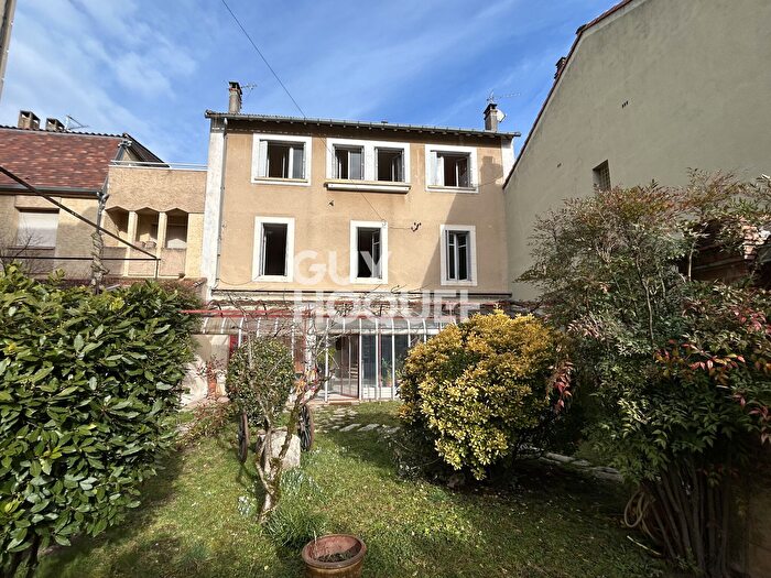 Appartement à vendre - Cahors, Centre-ville - 5 pièces - 4 chambres