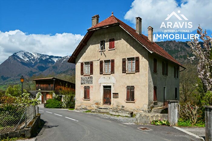 Maison à vendre - La Rivière-Enverse - 10 pièces - 5 chambres