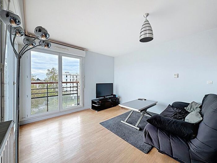 Appartement 3 pièces à vendre - Guyancourt, Le Pont du Routoir