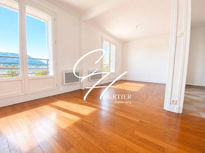 Appartement 3 pièces à louer à Grenoble
