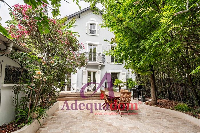 Maison à vendre - Bois-Colombes, Henri Litolff, Leconte - 10 pièces - 5 chambres