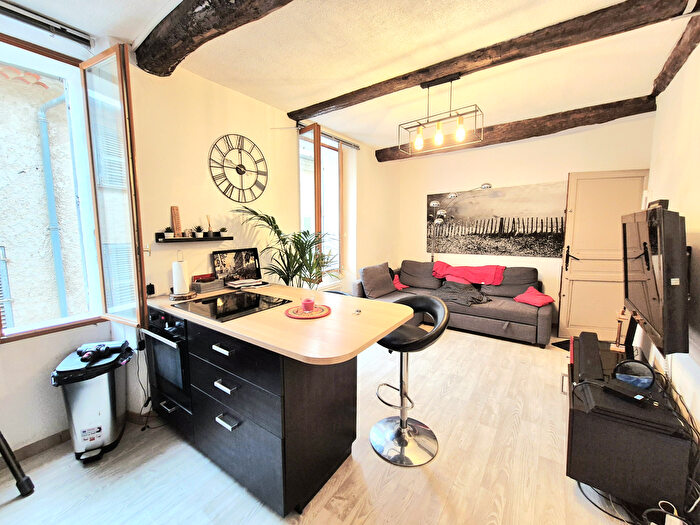 Appartement à vendre - Hyères, Centre-ville - 3 pièces - 2 chambres