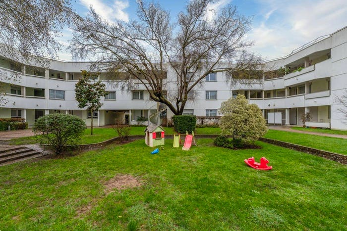 Le Parc, Guyancourt - Appartement 3 pièces à louer
