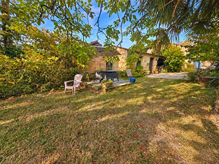 Maison 7 pièces à Plassac, à vendre