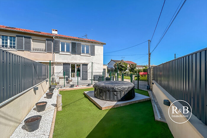 Maison 4 pièces à vendre à Les Clayes-sous-Bois, Nord
