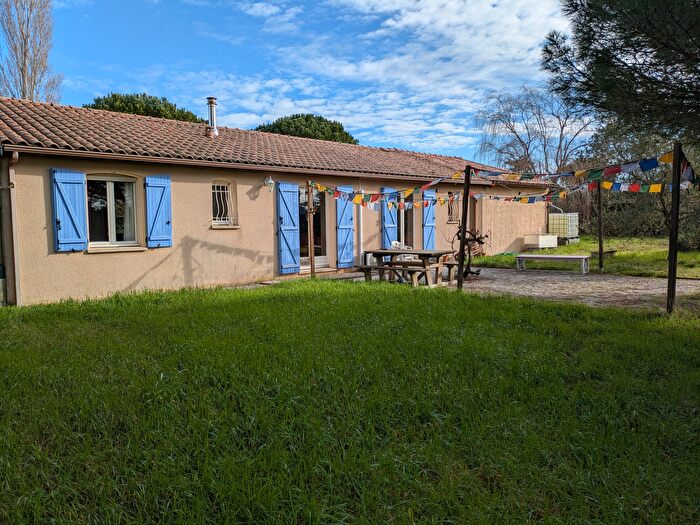Maison à louer - Cambiac - 4 pièces - 3 chambres