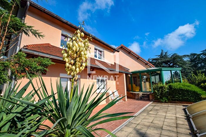 Maison à vendre - Givry - 9 pièces - 4 chambres