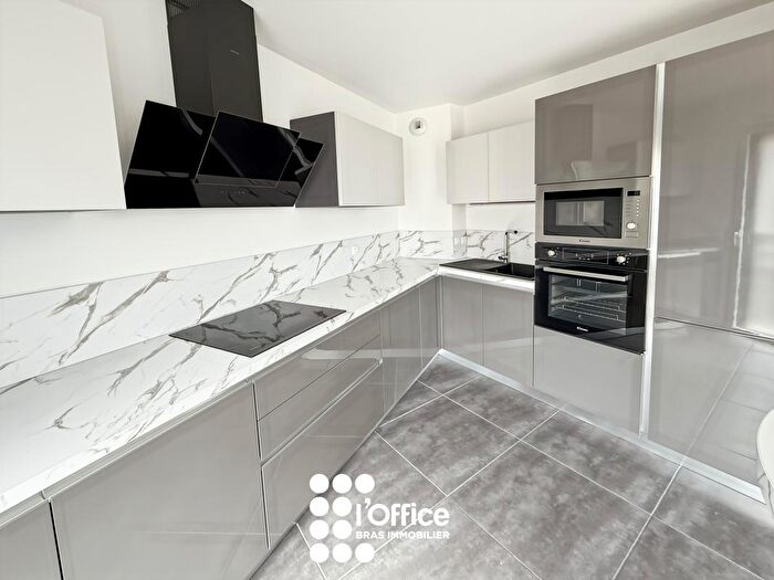 Appartement 4 pièces à louer à Les Sables-d'Olonne, Gare