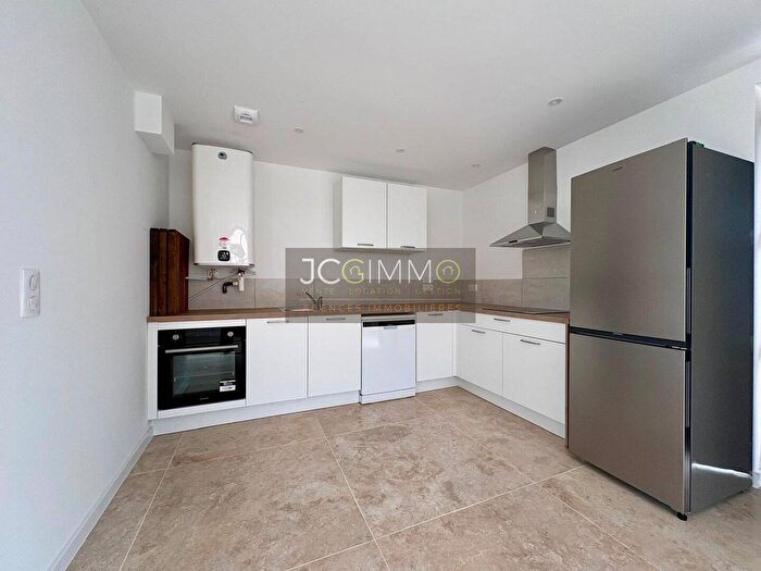 Appartement à louer - La Farlède - 3 pièces - 2 chambres