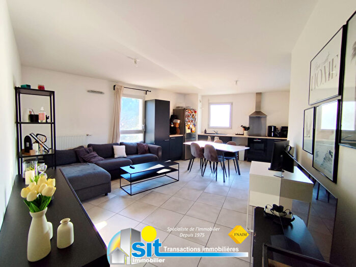 Appartement à vendre - Pont-Évêque - 3 pièces - 2 chambres