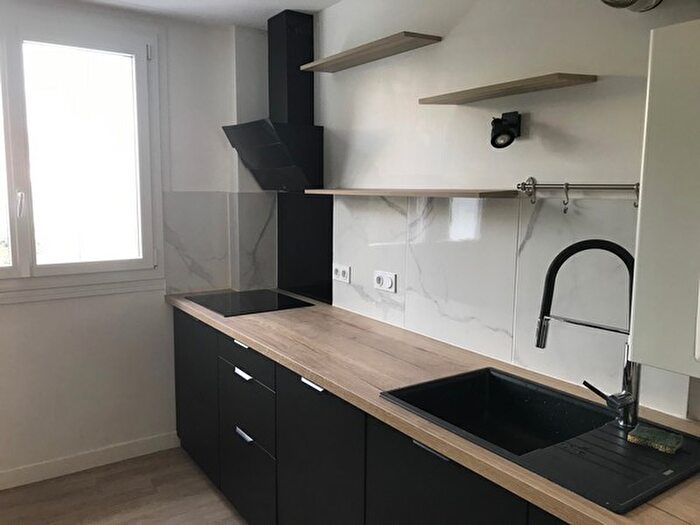 Clermont-Ferrand, Cotes de Clermont - Appartement 3 pièces à louer