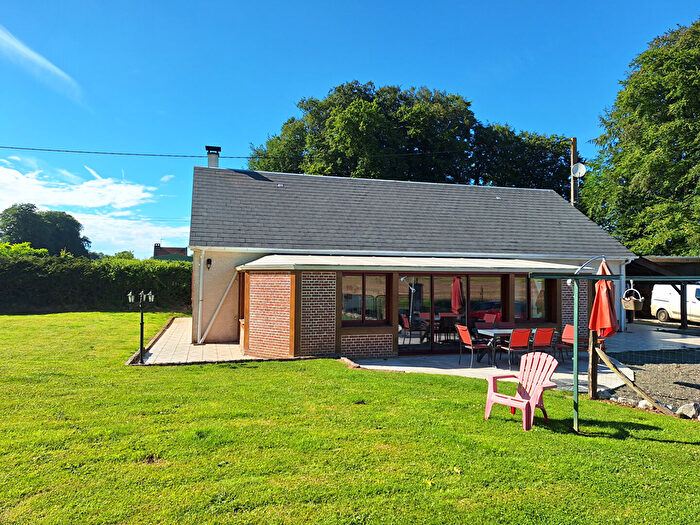 Saint-Pierre-Bénouville : Maison 4 pièces à vendre