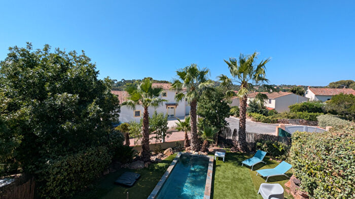Maison à vendre - Toulon, La Palasse - 6 pièces - 5 chambres