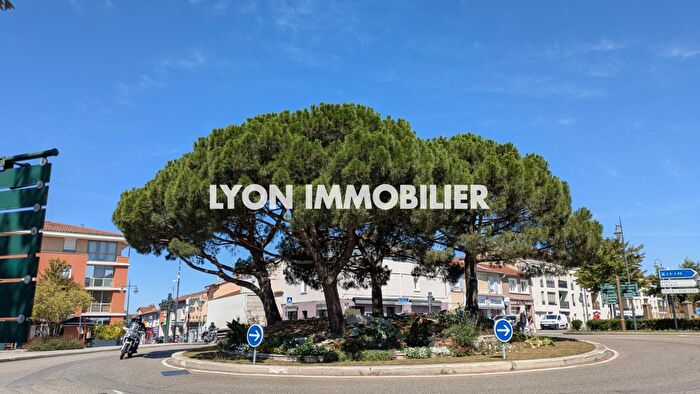 Appartement à vendre - La Tour-de-Salvagny - 2 pièces - 1 chambre