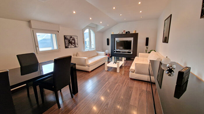 Appartement à vendre - Louvres - 3 pièces - 2 chambres